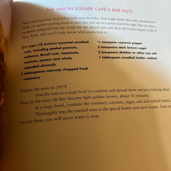 Nigella Lawson | Kitchen | Nwt Nigella Lawson Nigella Bites Cookbook ...